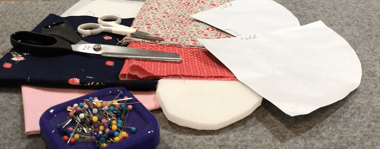 Drawstring makeup bag easy sewing tutorial - Nana Sews
