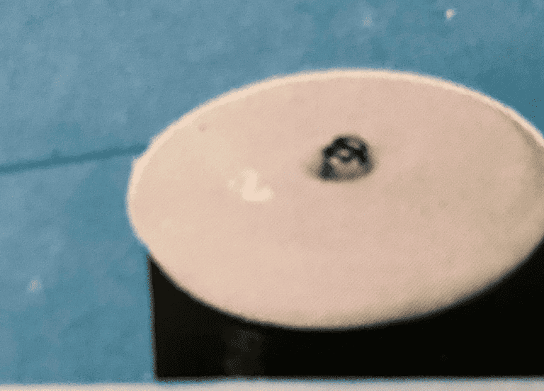 How to Thread a Sewing Machine in 7 Easy Steps - Nana Sews