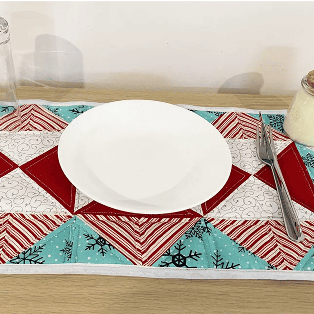 15 Easy Free Placemat Patterns For Your Dining Table - Nana Sews
