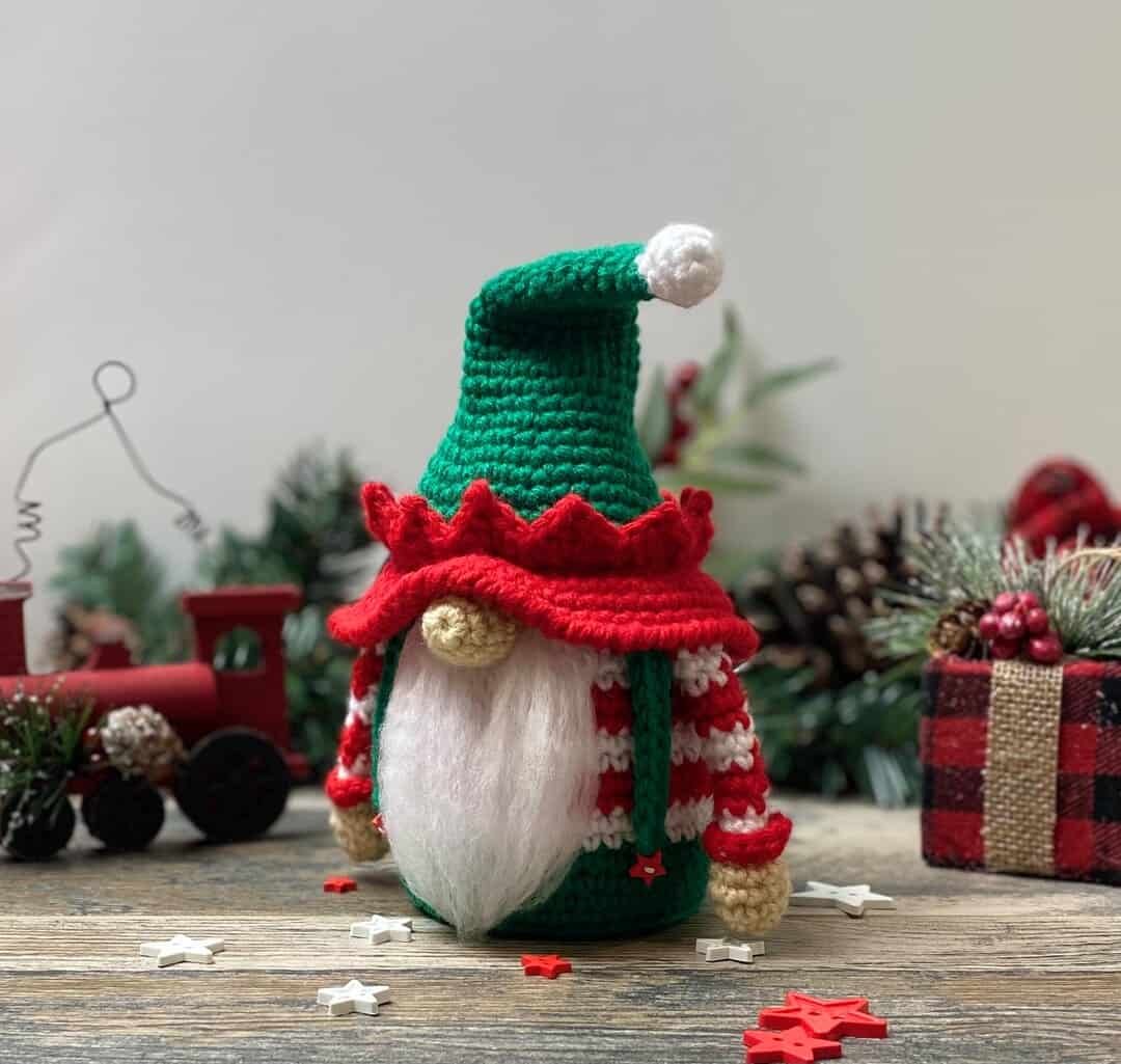 Easy and Cute 19 Crochet Gnome Patterns for Fall and Winter - Nana Sews