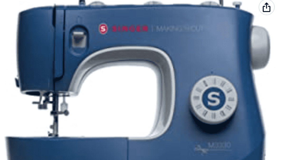 Best Singer Sewing Machine Models: From 1800 to Now - Nana Sews