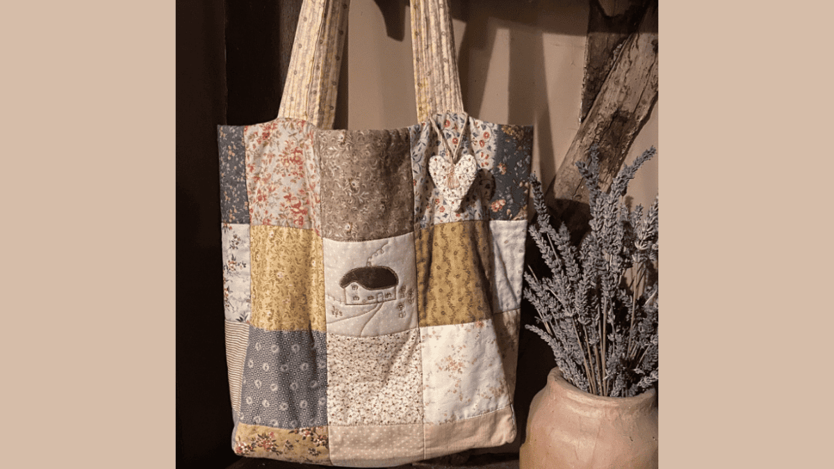 Easy Quilting Tote Bag Patterns You Will LOVE Sewing - Nana Sews