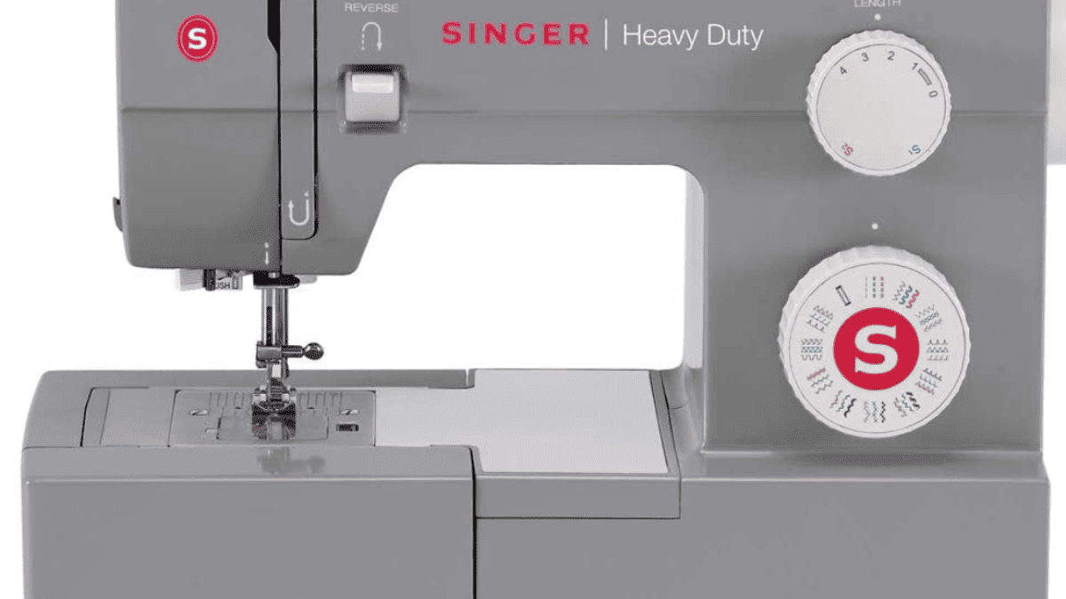 Best Singer Sewing Machine Models: From 1800 to Now - Nana Sews