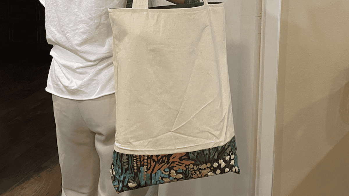Cute and Easy Canvas Tote Bag Pattern You Will Use Often - Nana Sews