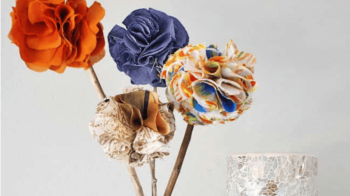 How to Make Fabric Flowers (5 Patterns) - Nana Sews