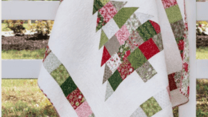 10 Easy Christmas Quilt Patterns - Nana Sews