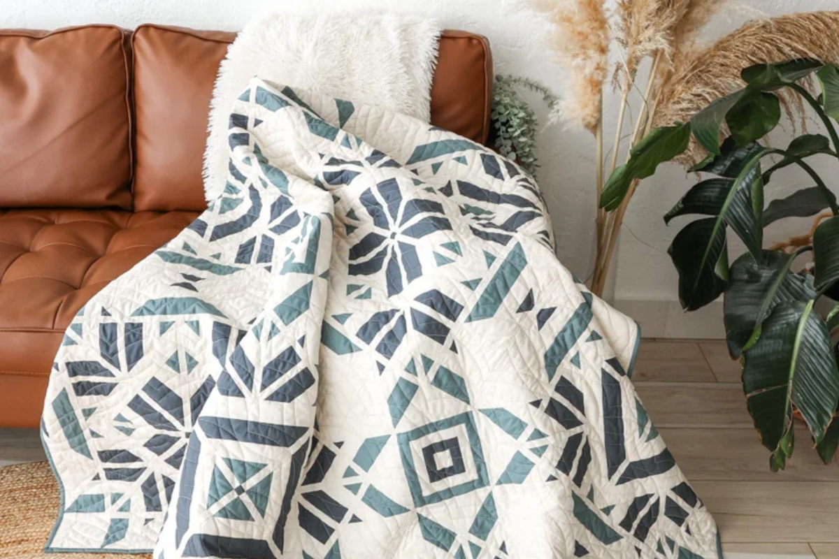 10 Winter Throw Quilt Patterns - Nana Sews