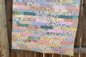 Easy Jelly Roll Quilt - Nana Sews